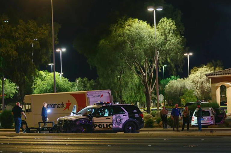 Officers injured as suspect vehicle flees in south Las Vegas — PHOTOS