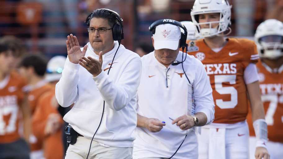 Texas Longhorns Optimistic About Transition From Bert Auburn to Mason ...