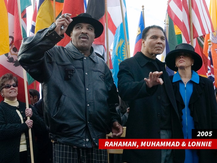 Rahaman Ali, Younger Brother of Muhammad Ali, Dead at 82