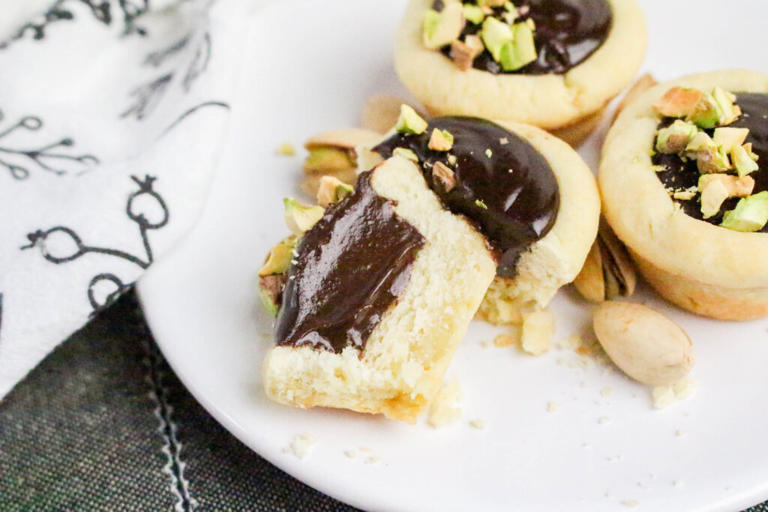Most Delicious Mini Chocolate Tarts With A Pistachio Twist