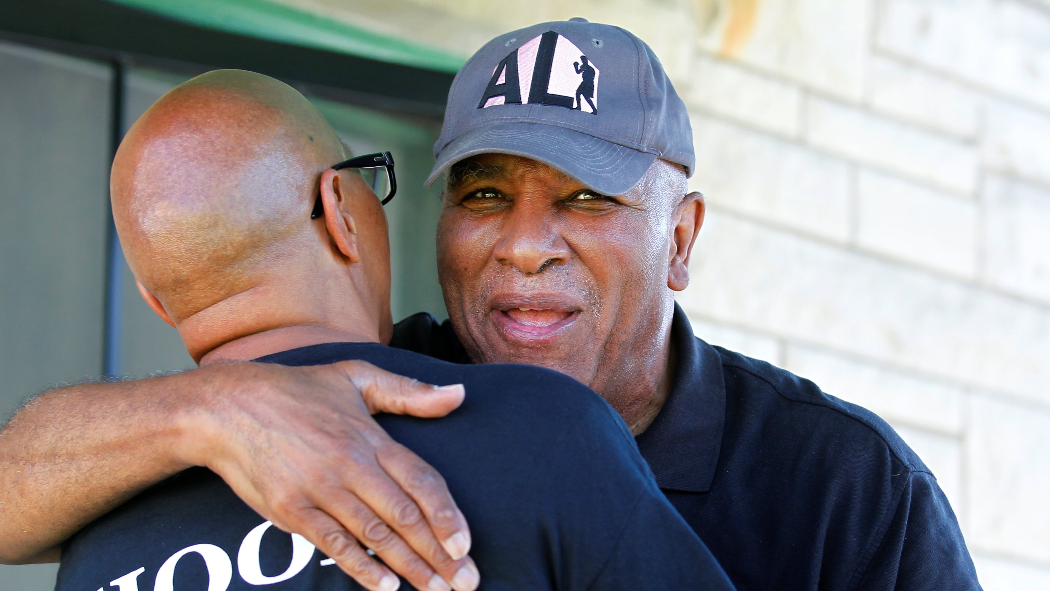 Legendary Boxer’s Heavyweight Brother Dies at 82