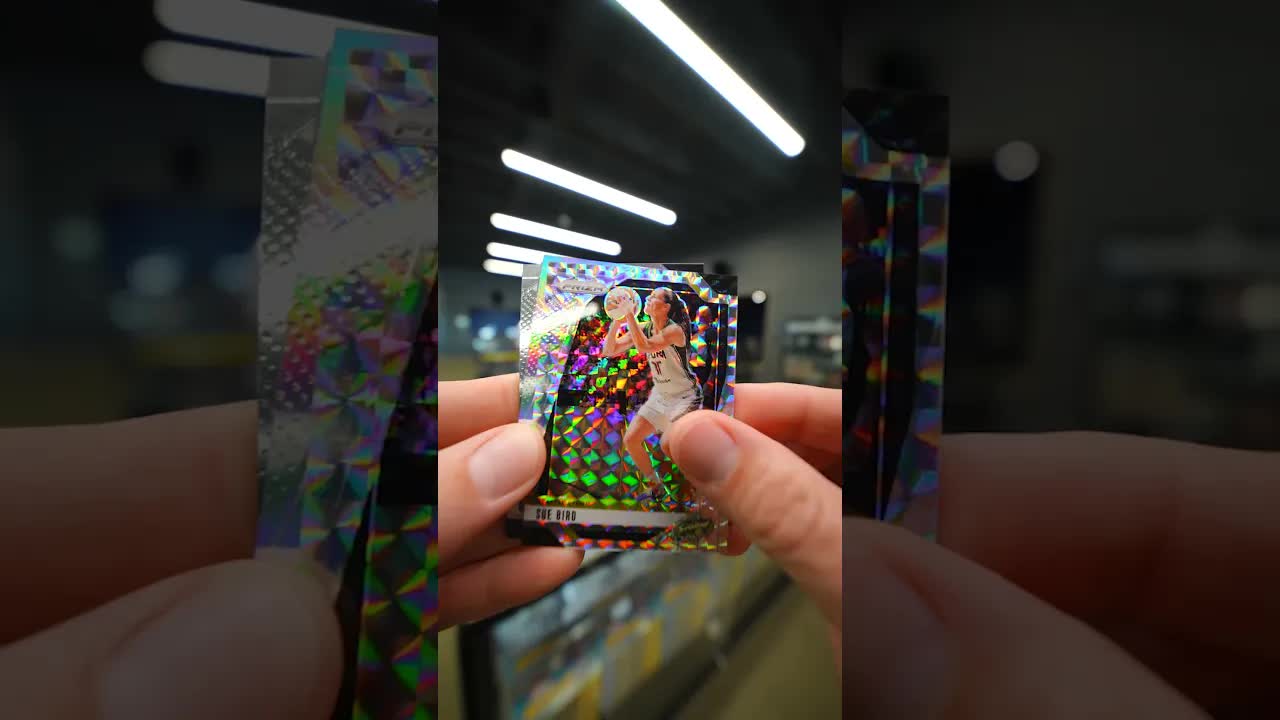 opening 2024 wnba prizm: massive caitlin clark silver pull!