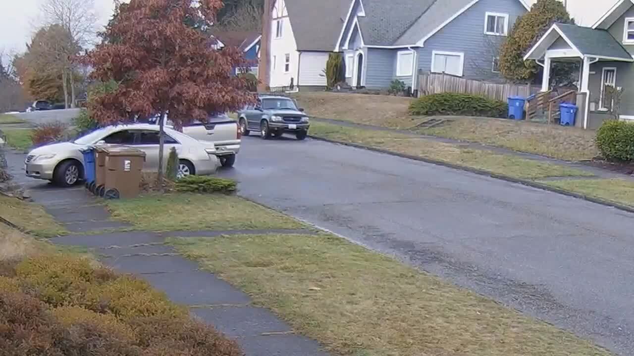 Guy Stealing Packages From Doorsteps of Random Houses Slips and Gets ...