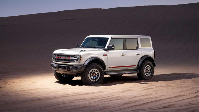 2026 Ford Bronco 60th Anniversary Edition Celebrates Retro Style, Off ...