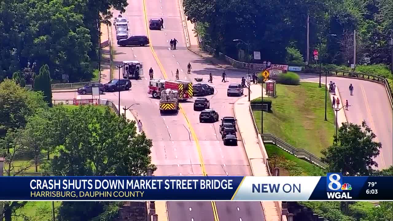 Crash shuts down Market Street Bridge