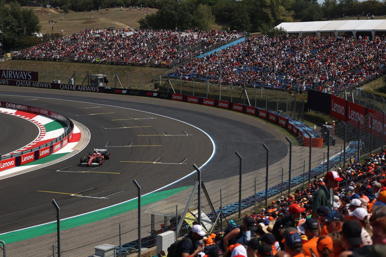 Lewis Hamilton Sarankan Ferrari Menggantinya