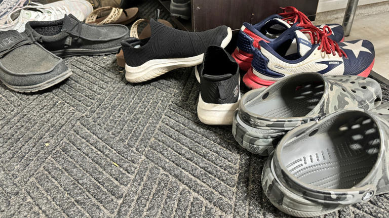 Shoe Drawers Vs Shoe Racks: Which Are Better For Organizing?