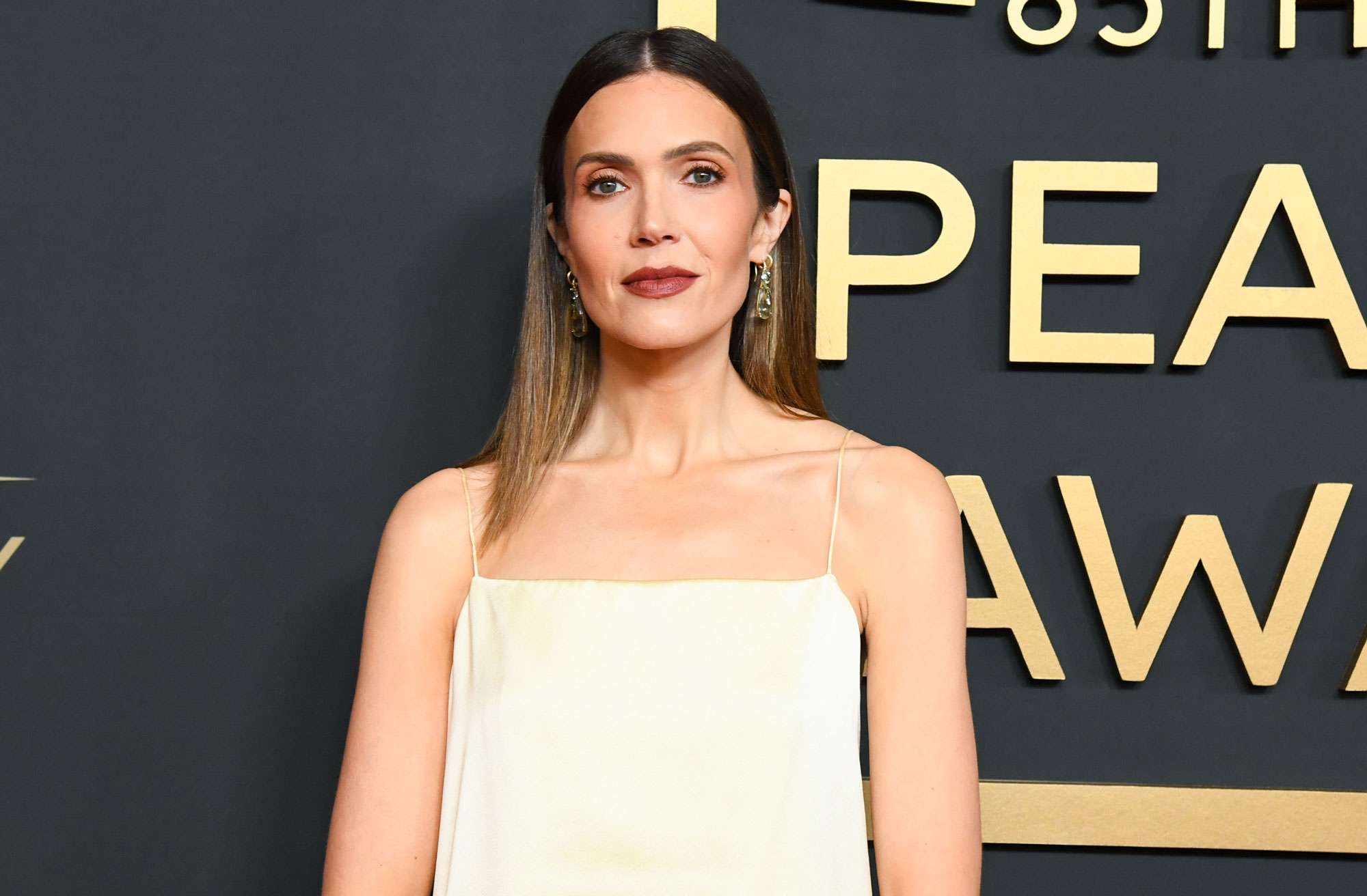 Mandy Moore Calls Out Driver Who Rear-Ended Her Family in Hit-and-Run ...