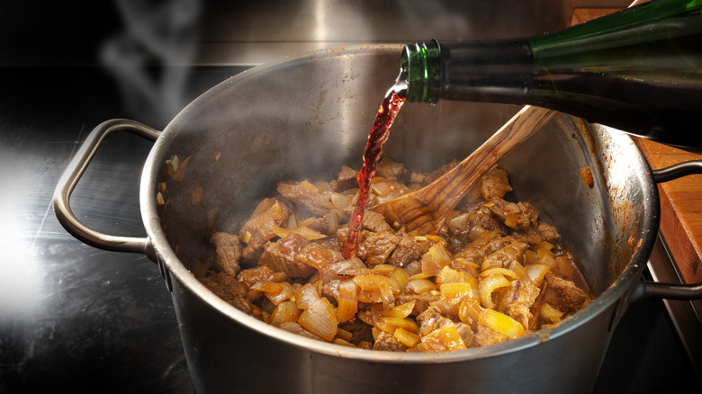 Tips You Need When Cooking With Wine