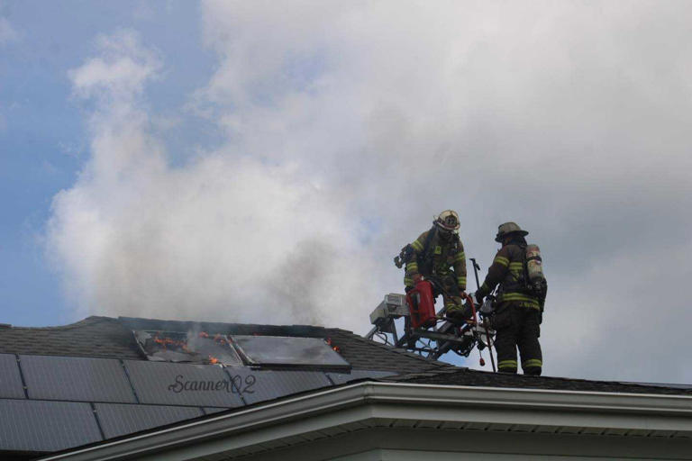 Solar panels catch fire in Franklin County