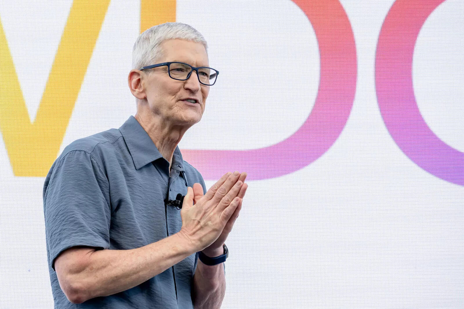 Apple CEO Tim Cook tells staff AI is ‘ours to grab’ in hourlong pep talk