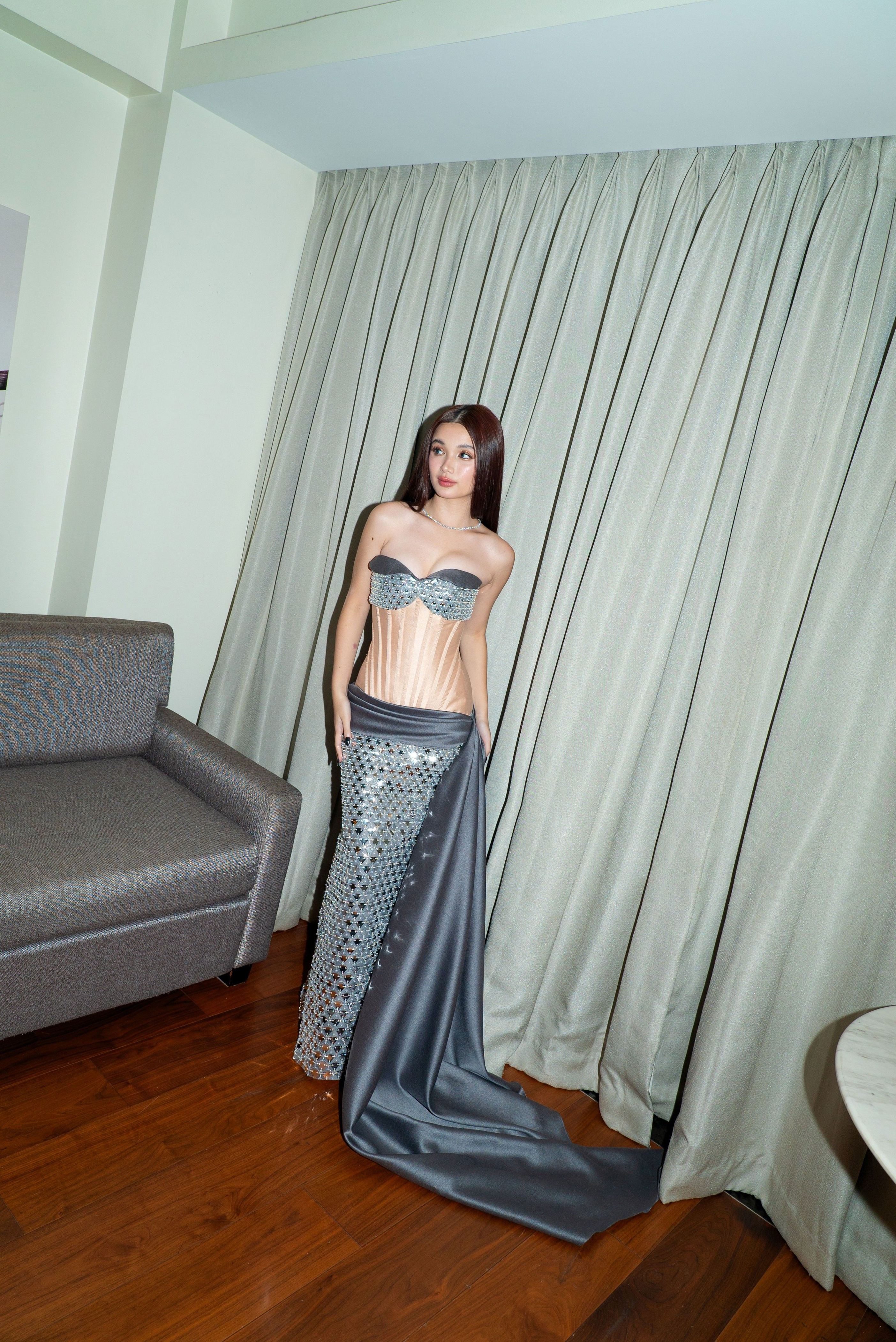 Metro Exclusive: Pre-Blue Carpet With Bianca de Vera, Sofia Pablo, Ashley Ortega, and Kira ...