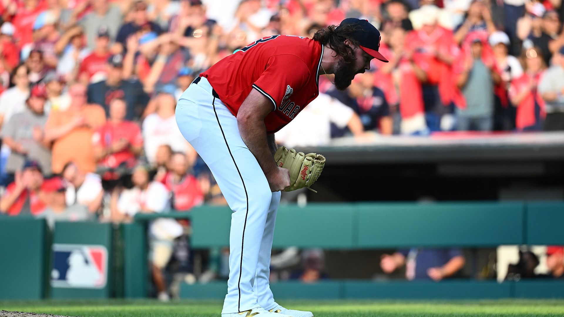 Guardians News and Notes: Sweep on the Line