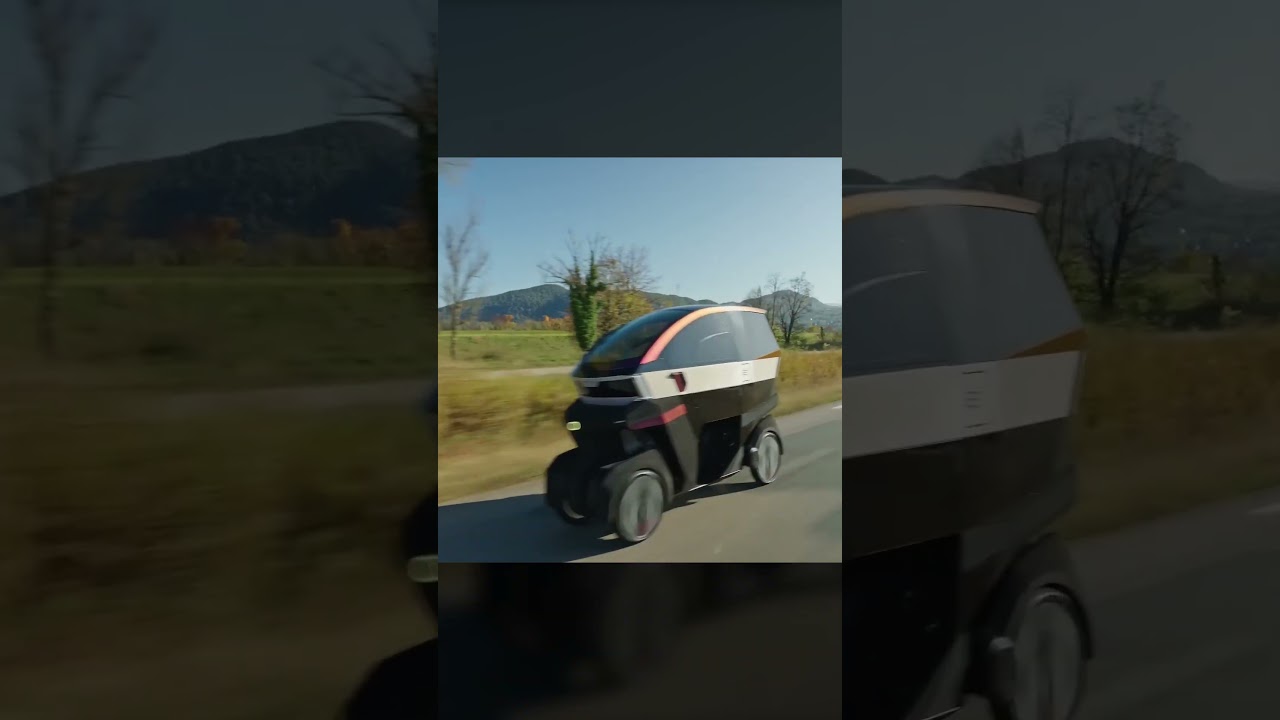 4-wheel electric motorcycle leans sharply at 35 degrees