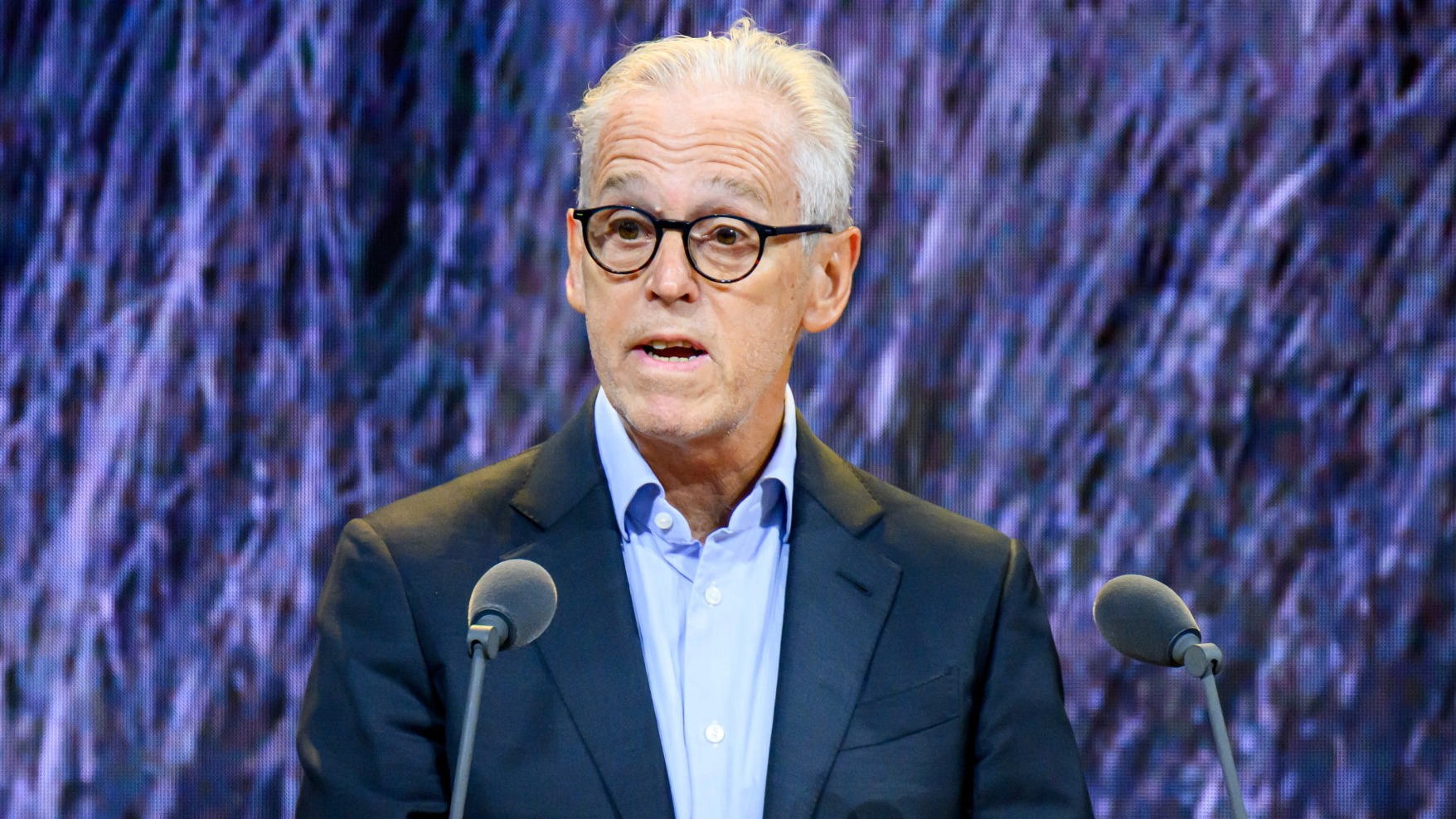 Derk Sauer, western media magnate in Russia, dies aged 72