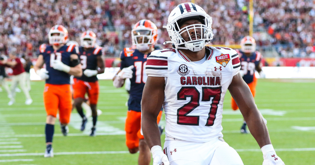 South Carolina running back Oscar Adaway ‘setting the standard’