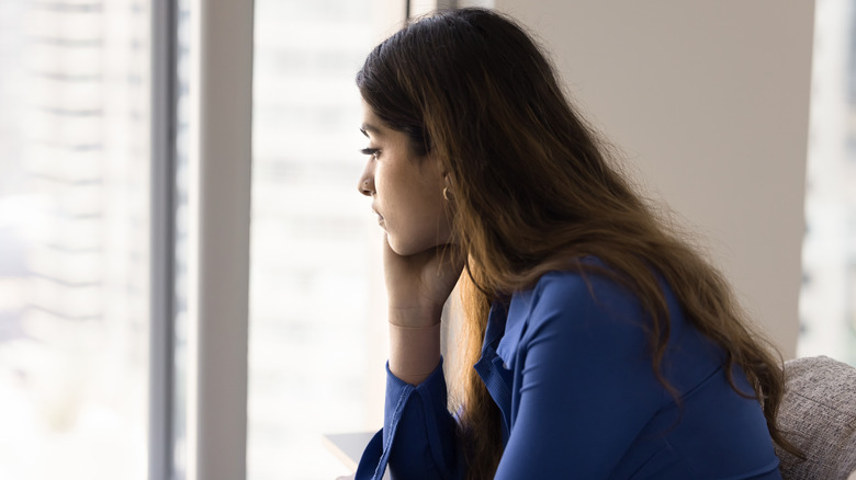 When You Feel Homesick, This Is What Happens To Your Body