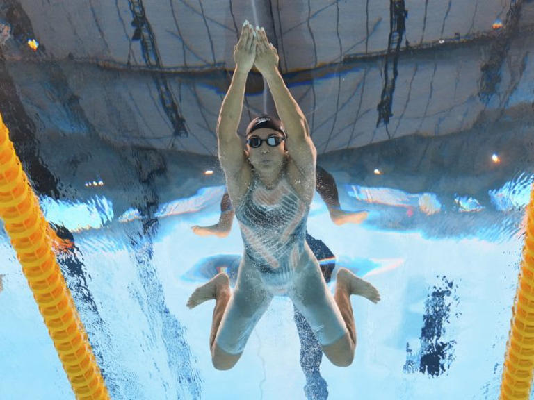 Schwimm-WM 2025 in Singapur : Sven Schwarz gewinnt Freistil-Silber bei ...