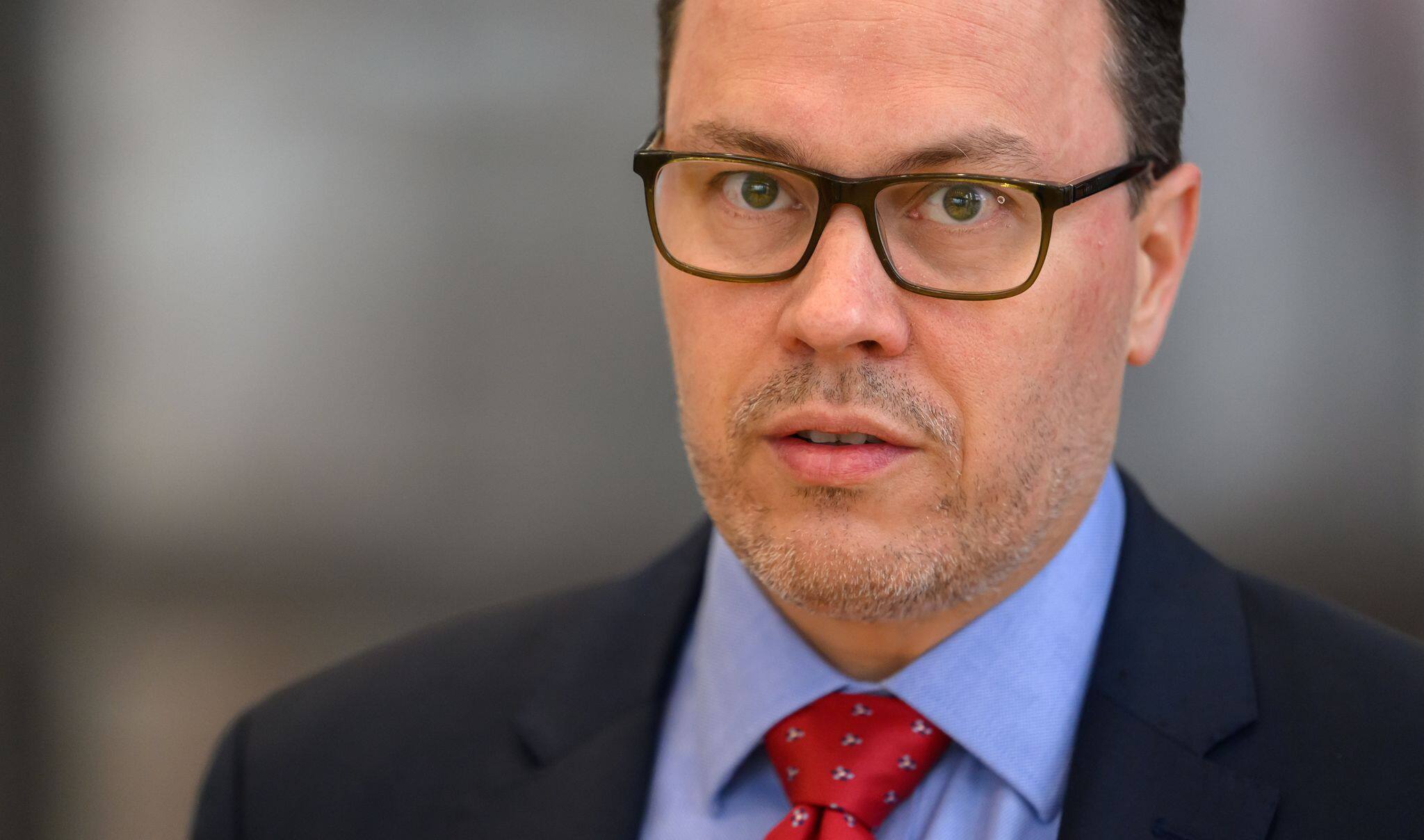 Sachsens Wirtschaftsminister Panter: Osten bei neuen Gaskraftwerken ...