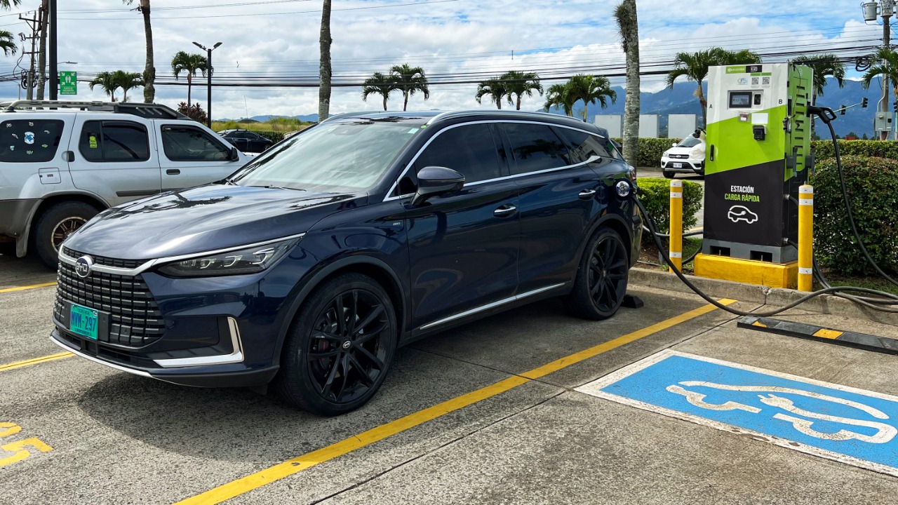 BP Pulse EV charging coming to airports