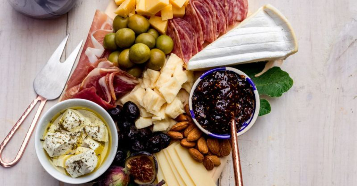 23 Appetizers That Are Gone Before Anyone Grabs A Drink
