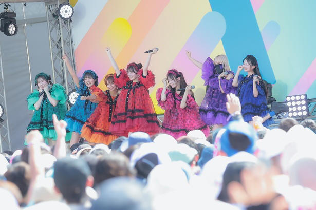 CANDY TUNEが3度目の出演で念願の最大ステージ「HOT STAGE」へ…うれしさも熱さも“倍の倍の倍”＜TIF2025＞