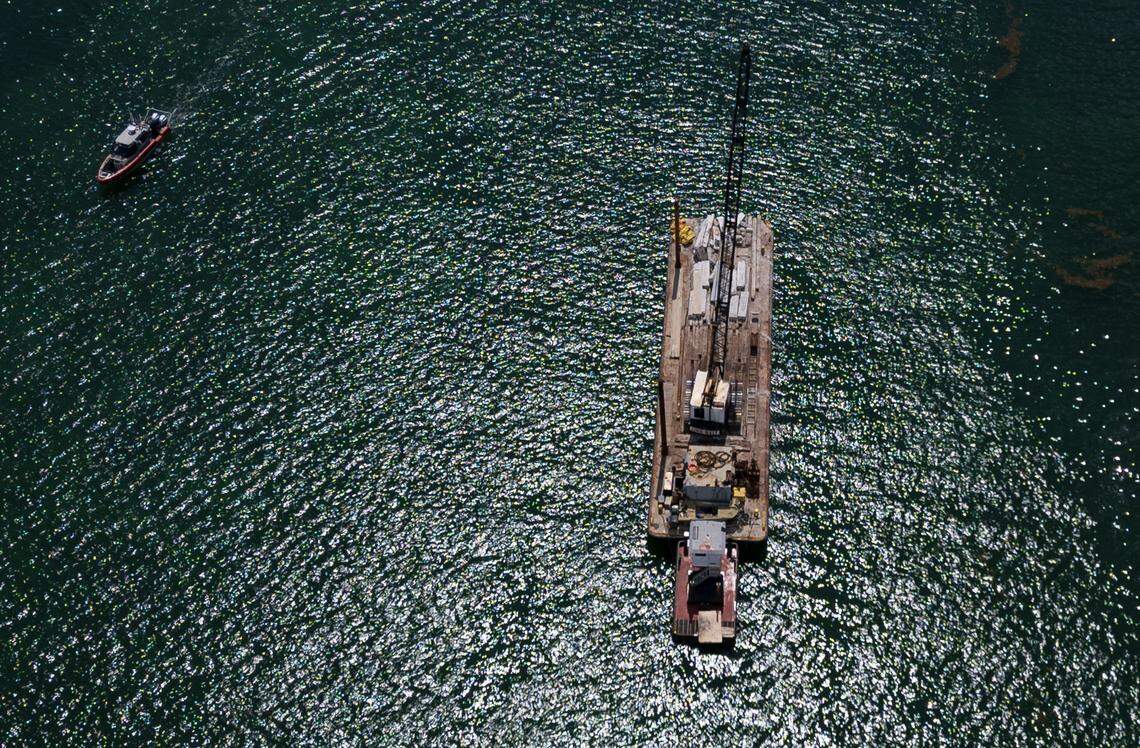 Coast Guard loopholes could be linked to barge crash, maritime experts say