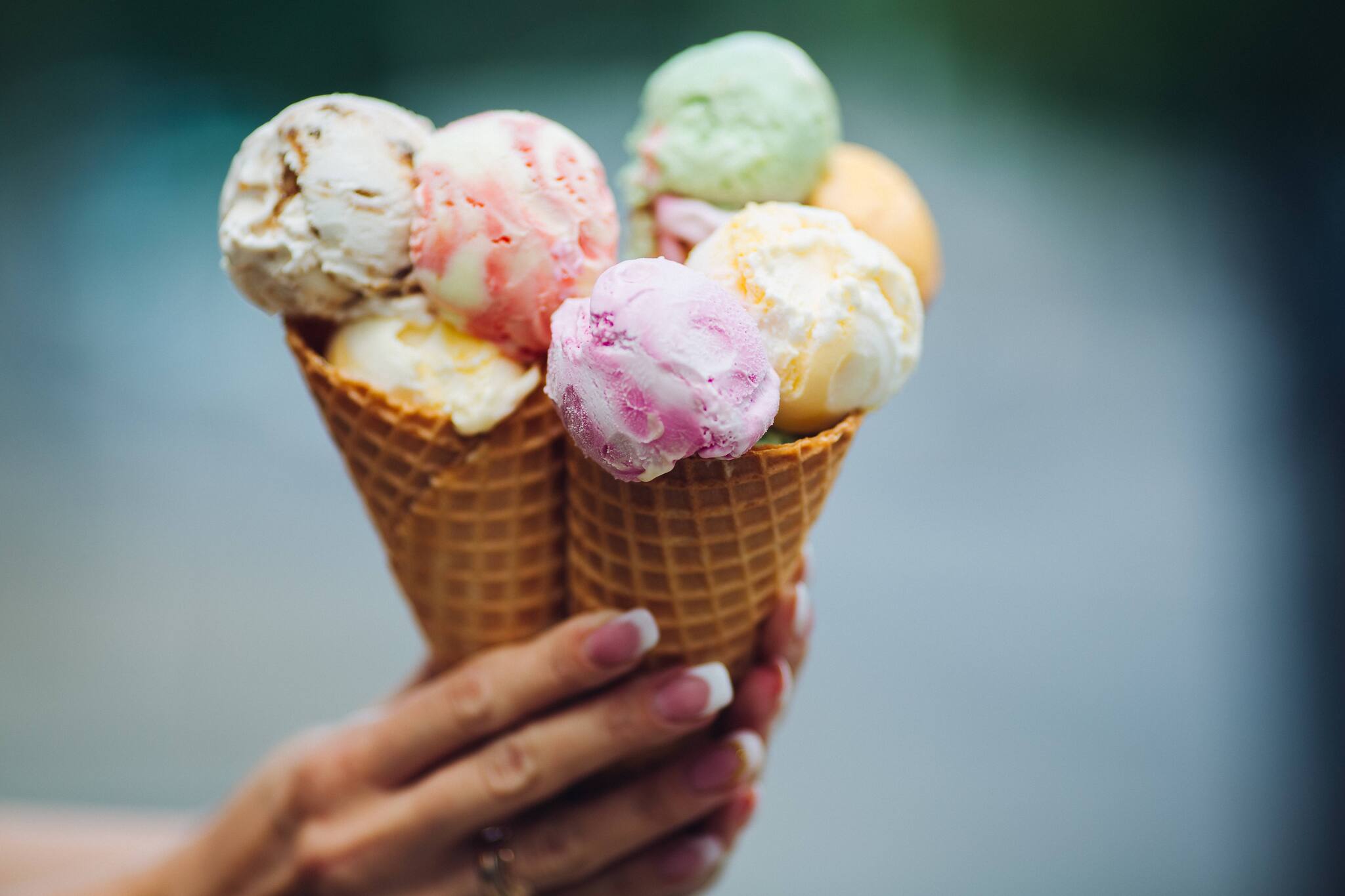 Eisgenuss im Sommer: Experten erklären, ob es gesund ist