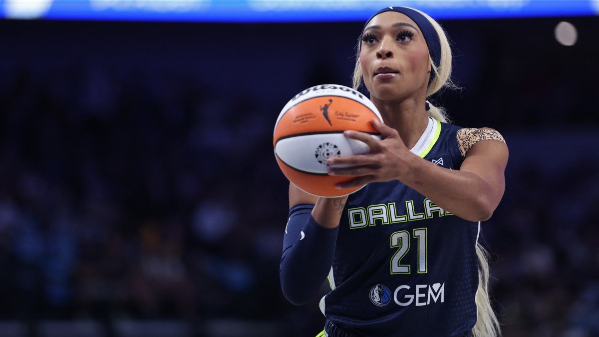WNBA: Low Blow! Lynx Star Guard to Miss the Rest of the Playoffs