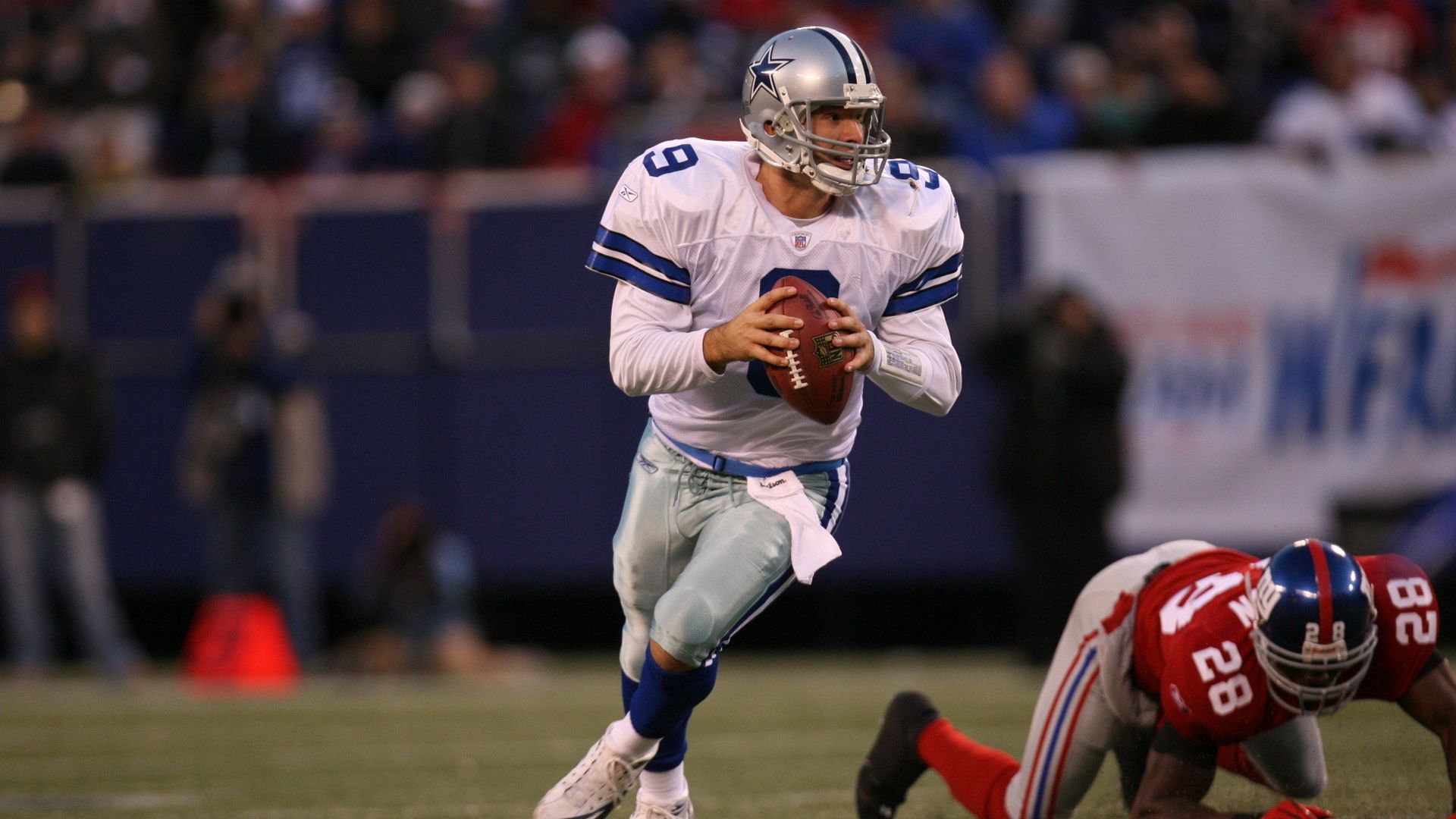 Countdown to the season opener: Day 32 Tony Romo