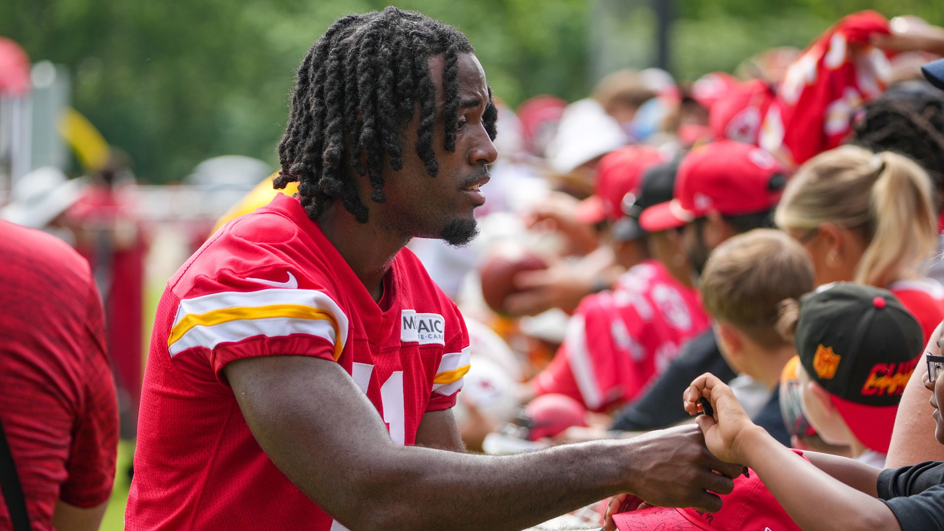 Jalen Royals is gaining the trust of Patrick Mahomes — and his teammates