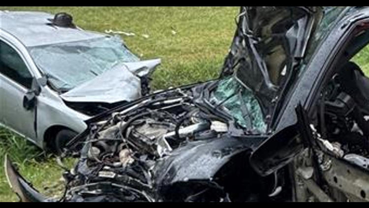 3 people suffer 'serious injuries' after head on collision in Eatonton ...