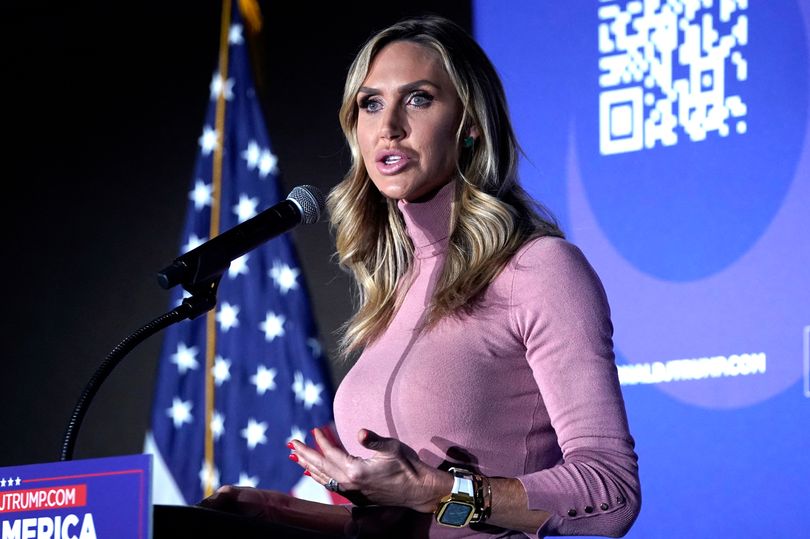 Trump fails to finish sentence over Lara Trump - with people begging ...