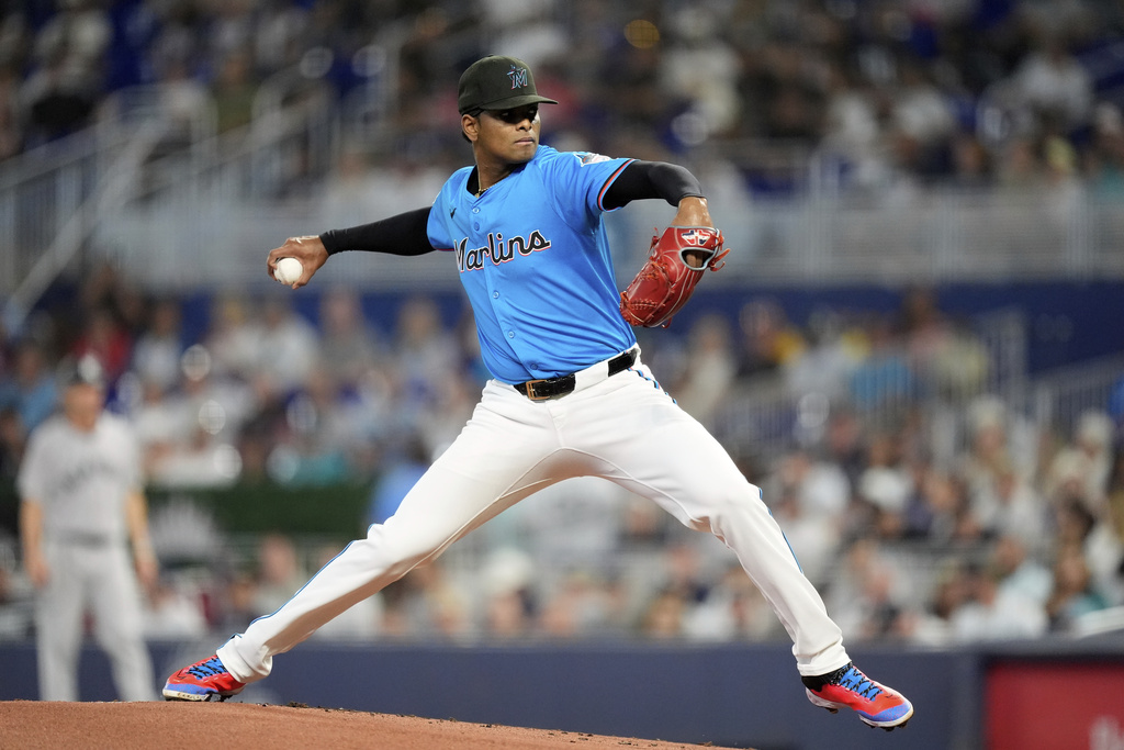 Stowers homers as Marlins beat Yankees 7-3 to earn first sweep of New York in club history