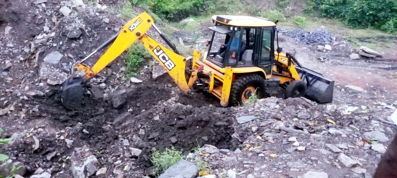 6 migrant workers killed in Andhra quarry accident
