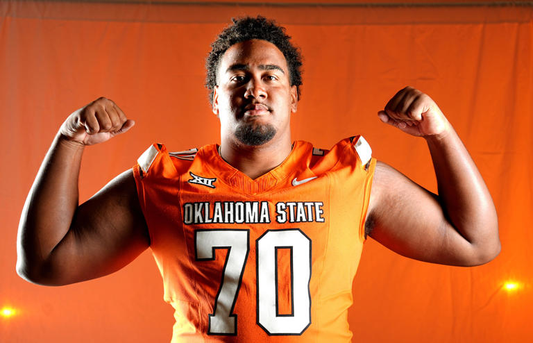 How Oklahoma State football OL Markell Samuel's position swap led him ...