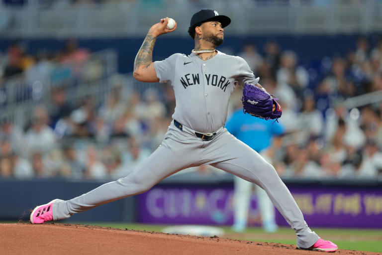 'Getting to be gut-check time' as third-place Yankees are swept at Miami