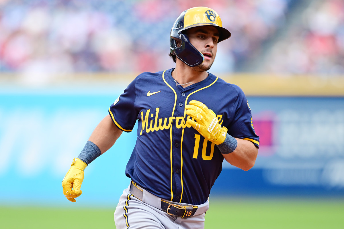 Brewers Announce Sal Frelick Update After Leaving Nationals Game