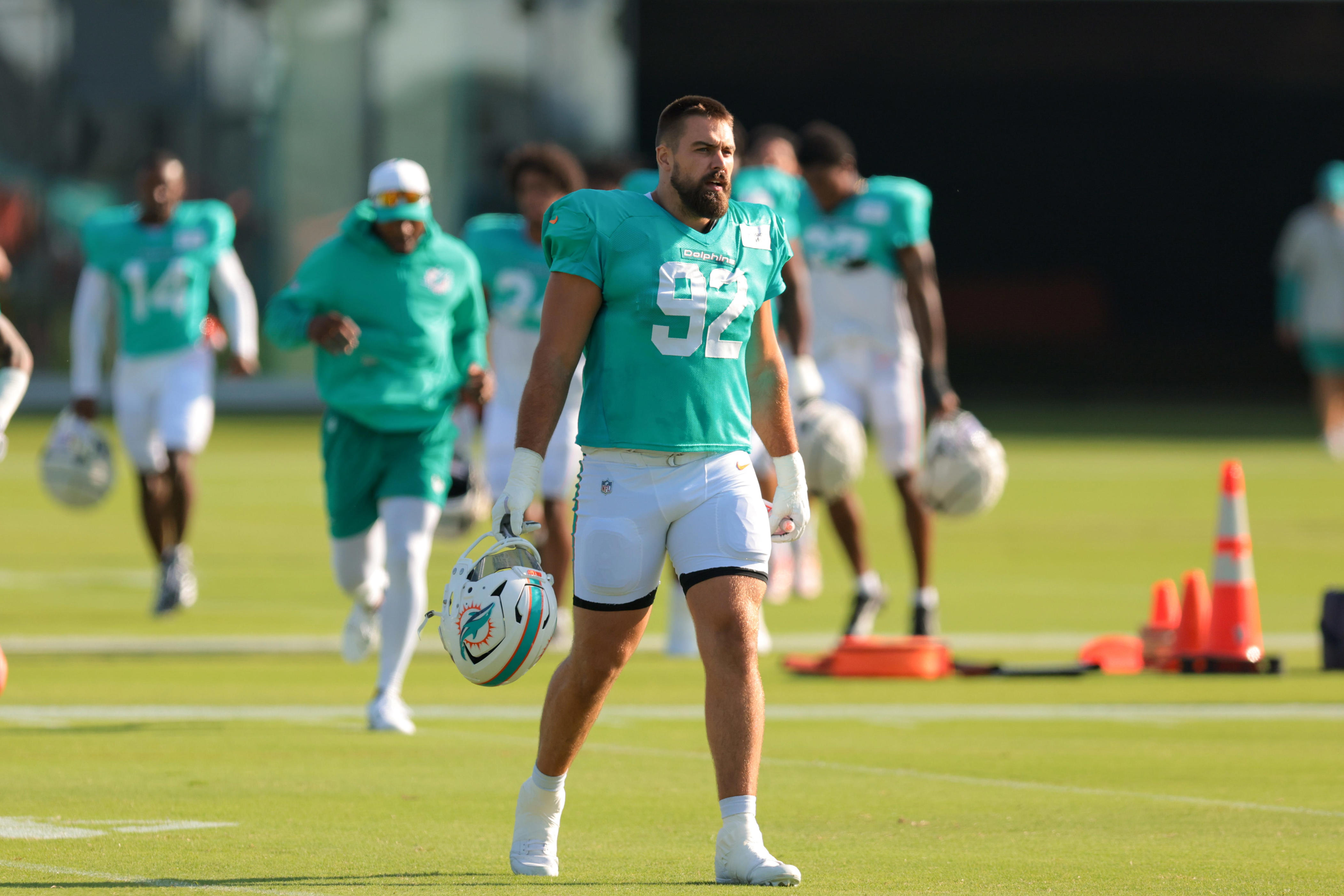 Miami Dolphins' Zach Sieler: As NFL stars demand trades, his value ...