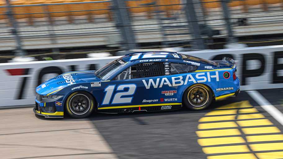 NASCAR Live Race Updates: Iowa Corn 350 at Iowa Speedway