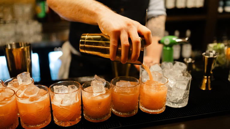 What To Consider When Creating A Home Bar So The Booze Flows With Ease