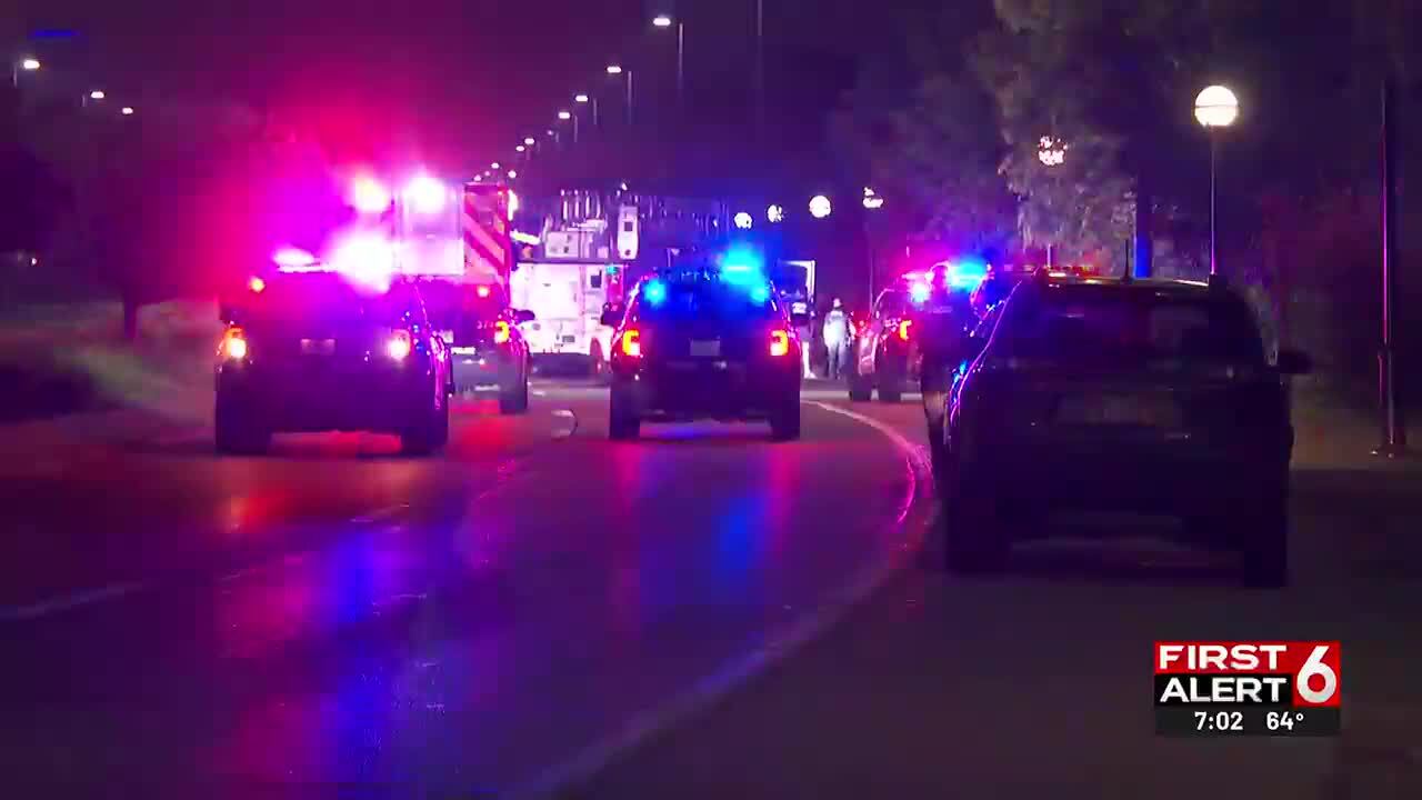 Two people injured after crashing stolen car near Carter Lake, police say