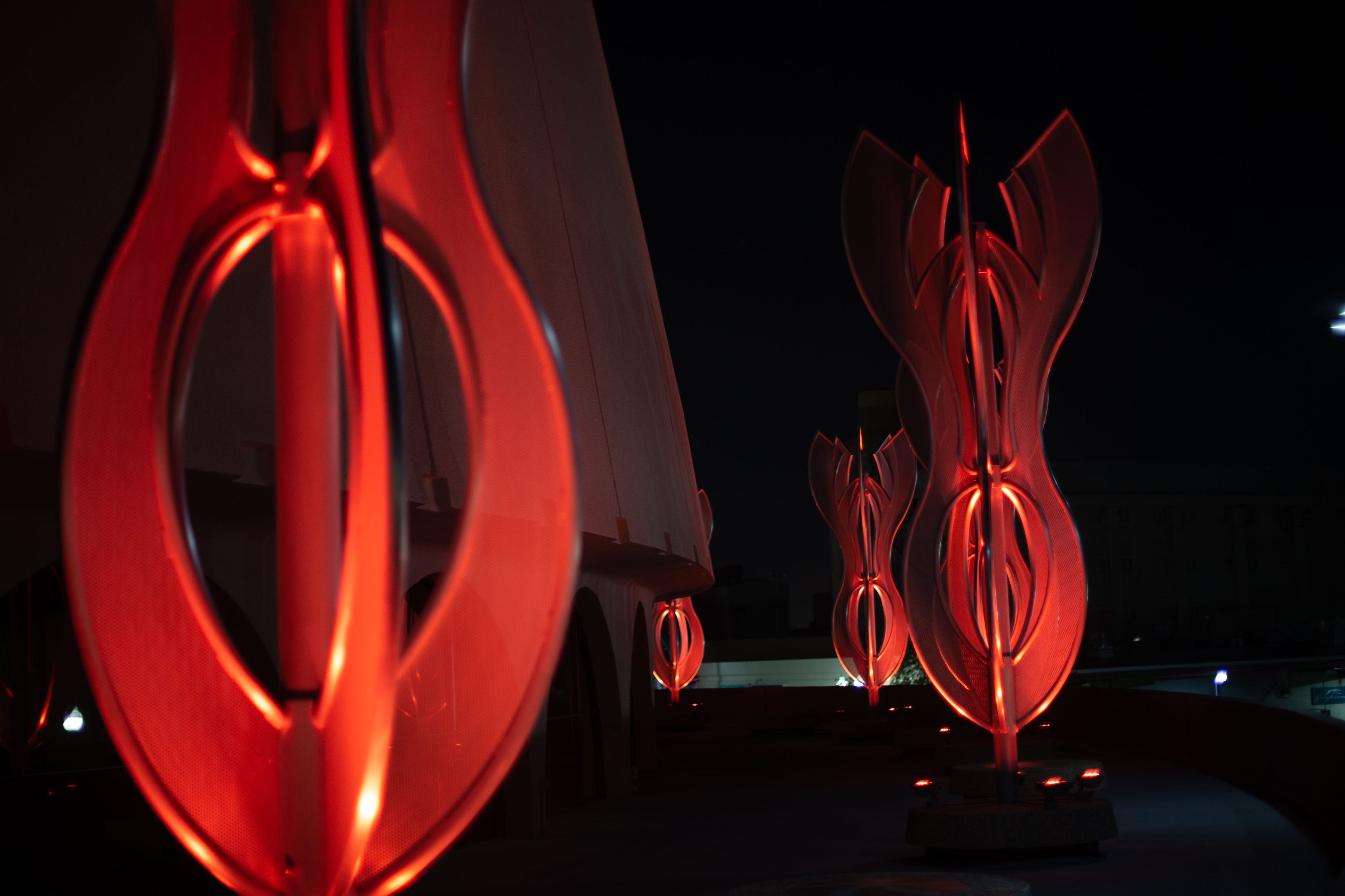 Lights in darkness: Orange lights honor victims of Aug. 3 El Paso ...