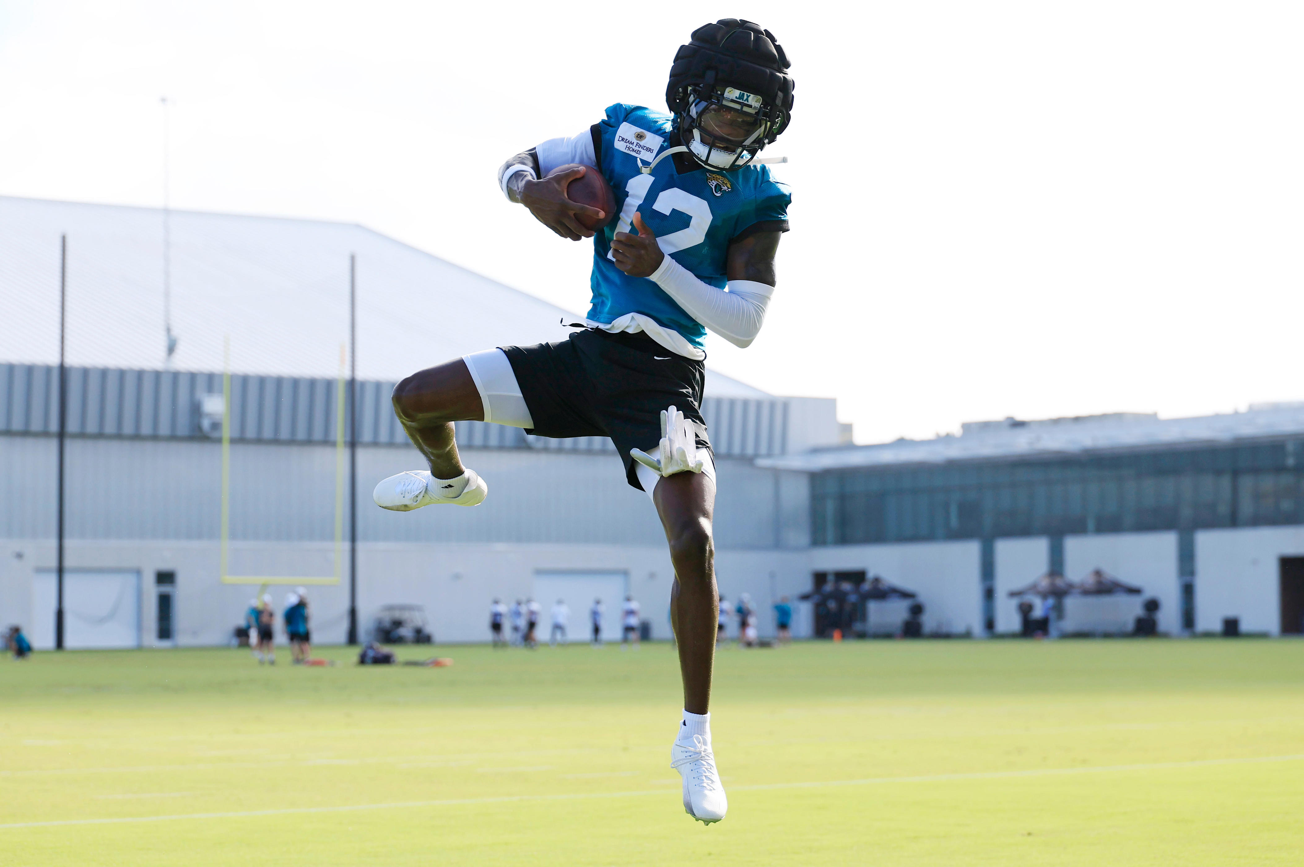 Where is Travis Hunter at WR and CB on Jacksonville Jaguars' unofficial ...
