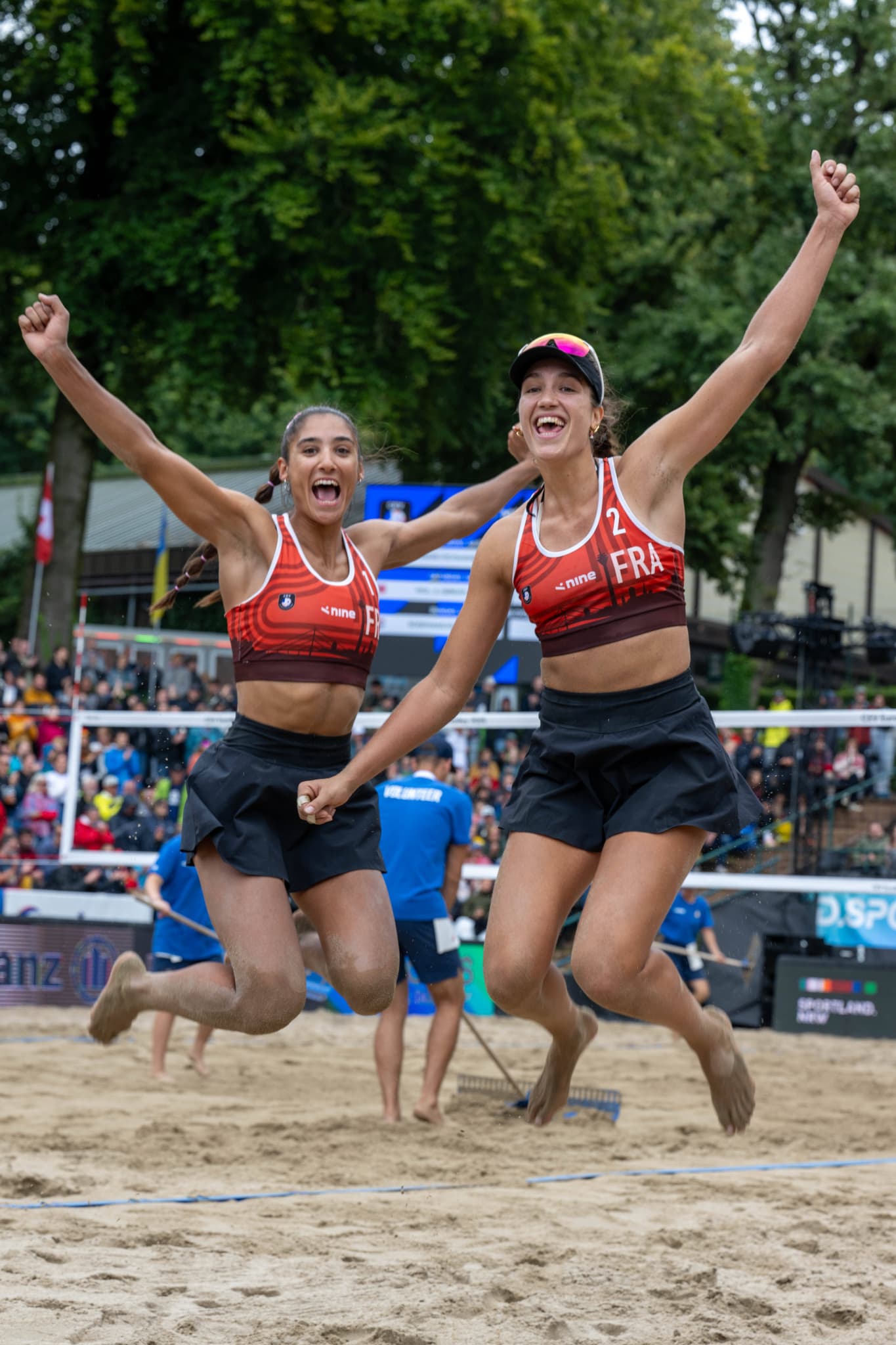 "Un gros pas pour le beach-volley français": Clémence Vieira savoure sa ...