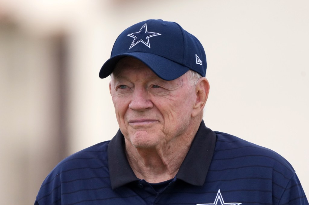 Dez Bryant hits back at Jerry Jones after getting dragged into Micah ...
