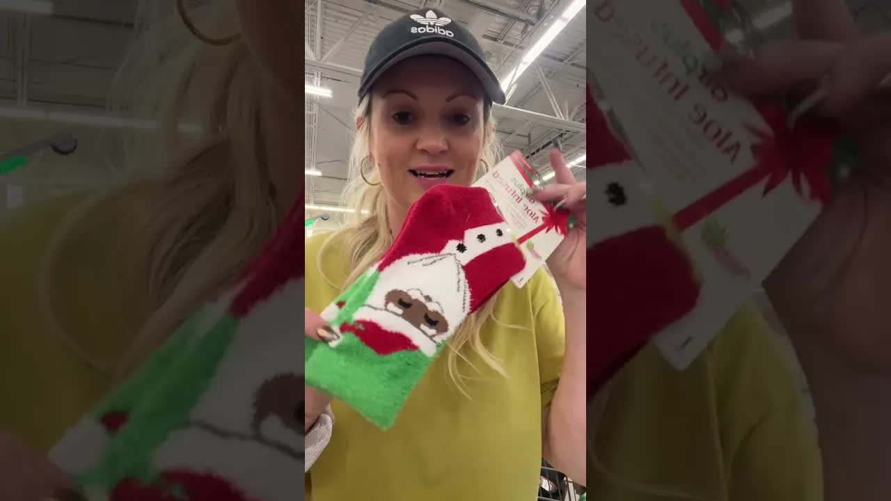 scarlett and tiania: walmart haul: grinch clothes, squishmallows, and ...