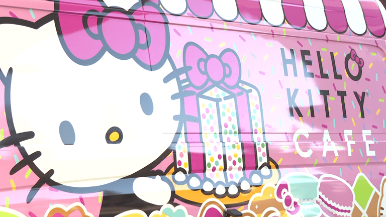 Hello Kitty Café truck made a pit stop in Fresno