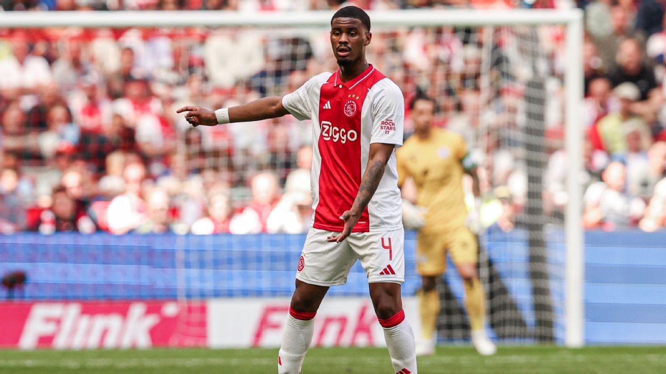Jorrell Hato: Chelsea sign highly rated Ajax defender