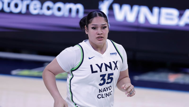 Former Utes Alissa Pili, Lynne Roberts are reuniting in Los Angeles